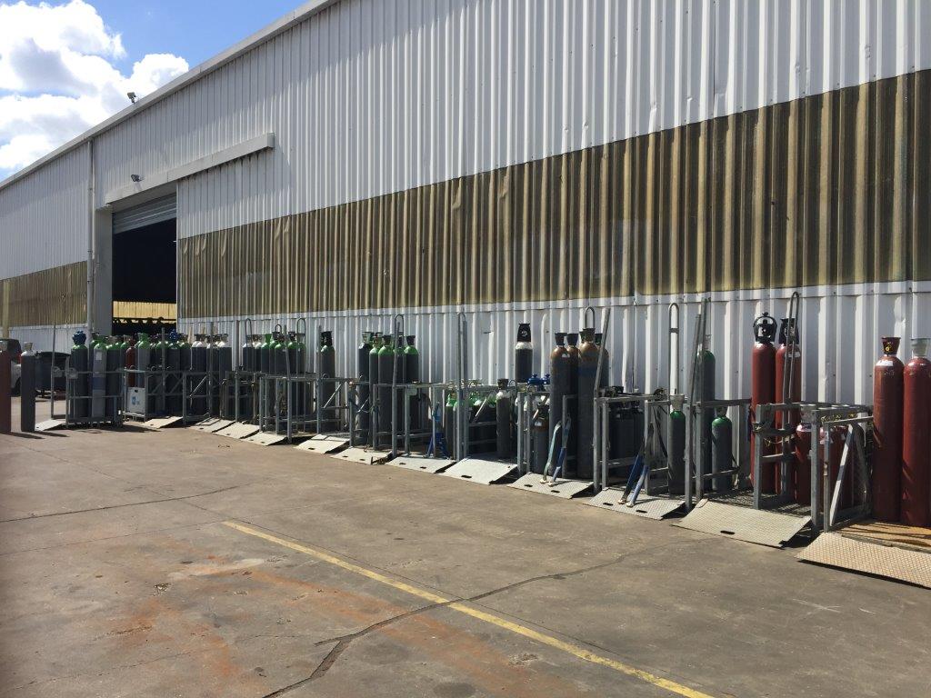 Distribution de gaz industriel - Spécialiste en acier, aluminium, Inox ...